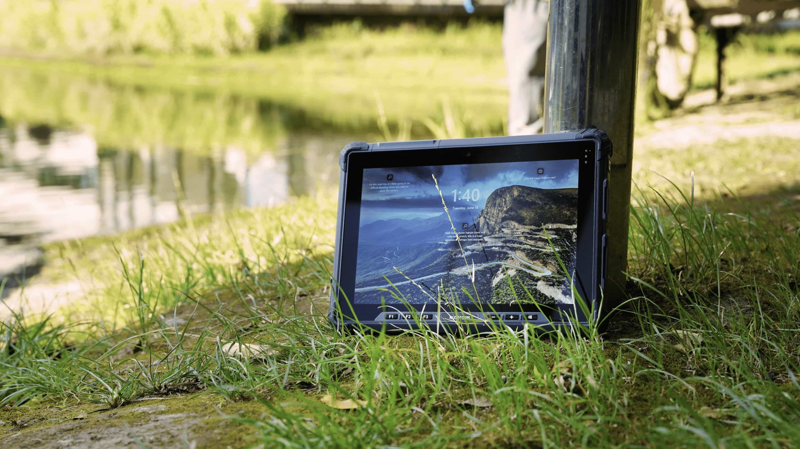 How to choose the right rugged tablet for field work